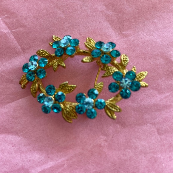 Accessories | Vintage Pin | Poshmark